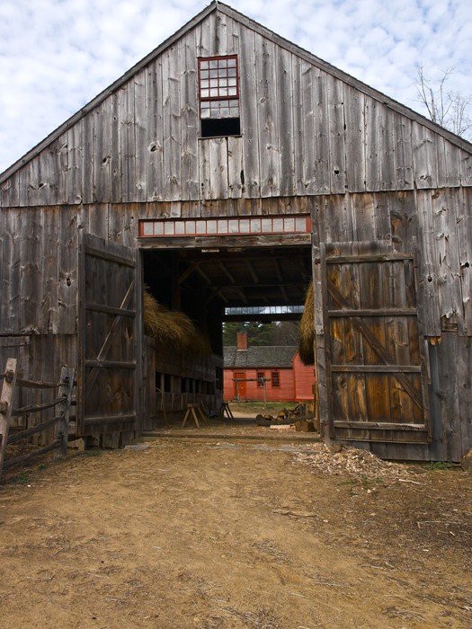 old barn Wall Mural • Pixers® • We live to change